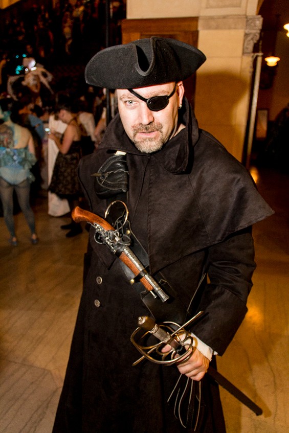 The Labyrinth of Jareth Fantasy Masquerade Ball 2014 @ the Park Plaza ...