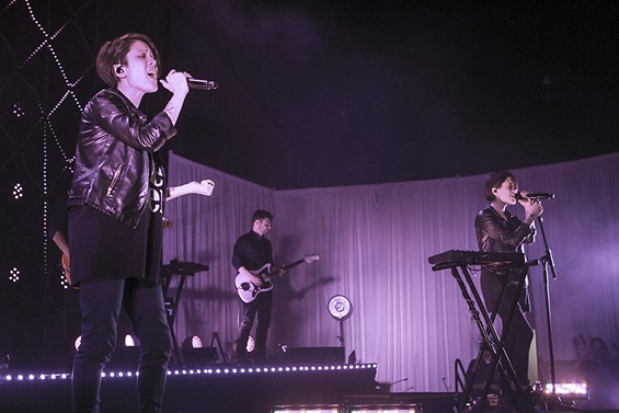 Lexus Pop-Up Concert Series Powered by Pandora Featuring Tegan and Sara ...