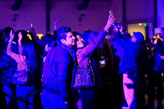 Lexus Pop-Up Concert Series Powered by Pandora Featuring Tegan and Sara ...