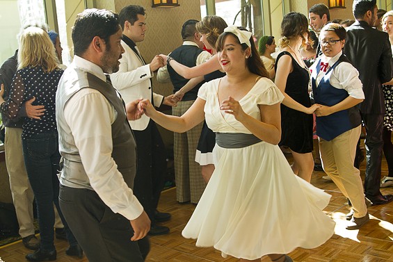 Dapper Day 2015 @ Disneyland – OC Weekly