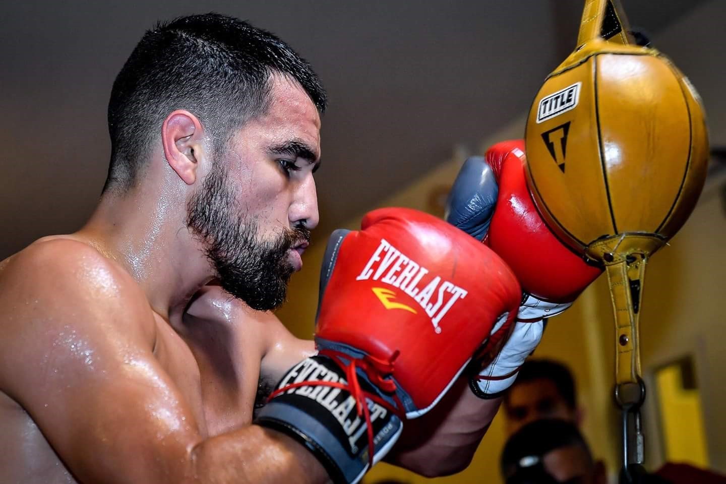 Pride of Santa Ana Ronny Rios Prepares for the Fight of His Career ...